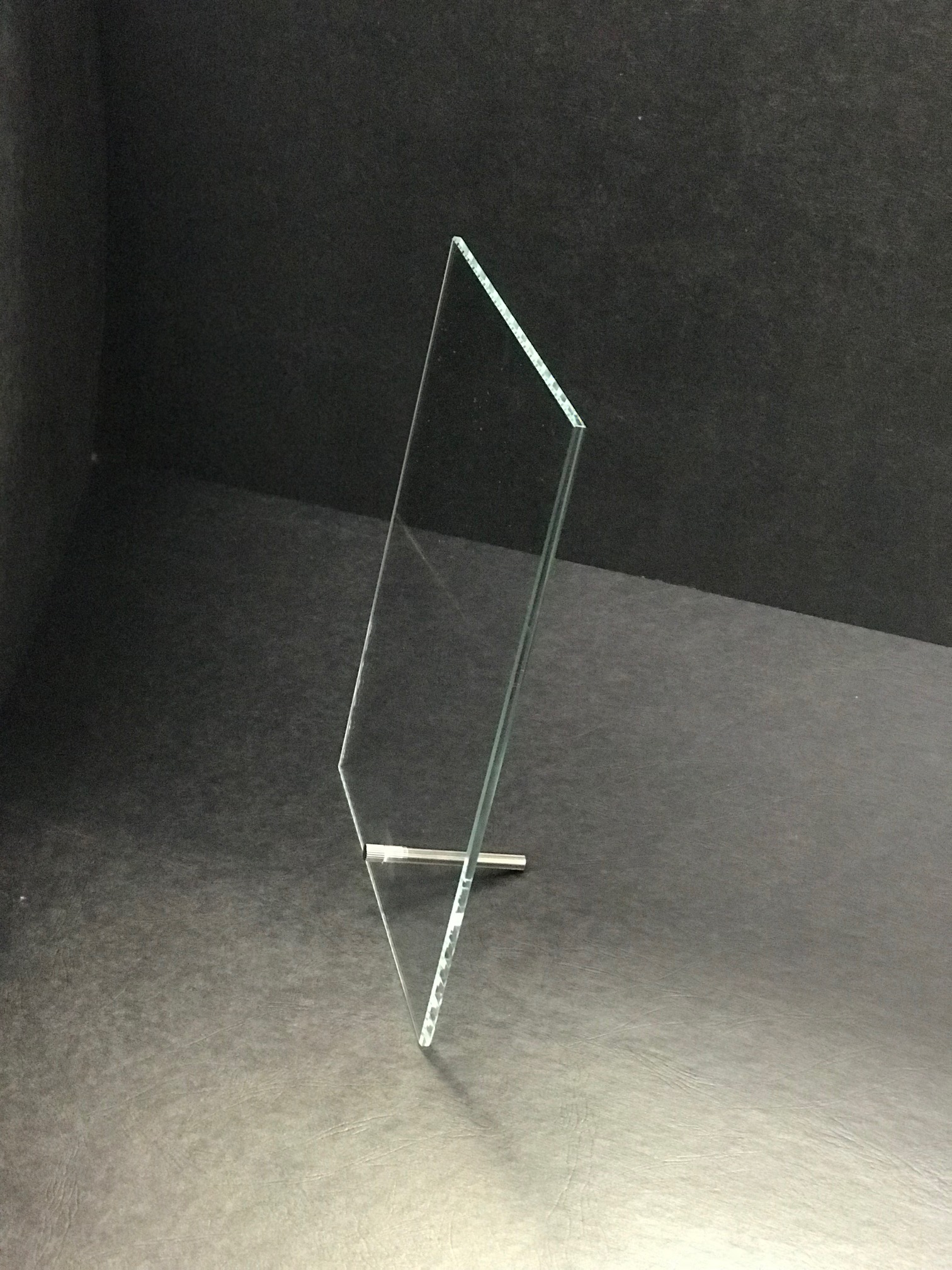 Vertical 8x10x3/16" Crystal Clear Plaque with Pin: Glassplax